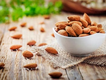 How Do Almonds Grow: Foolproof Growing Guide For Healthy Nuts
